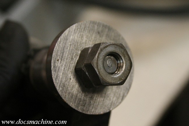 Help me design a hydraulic piston