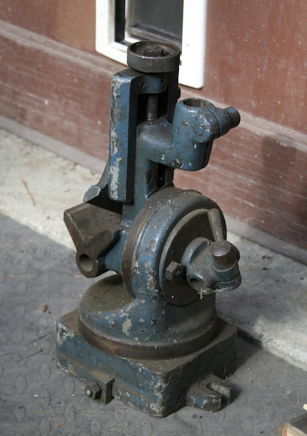 Can anybody ID this... grinding fixture, maybe?