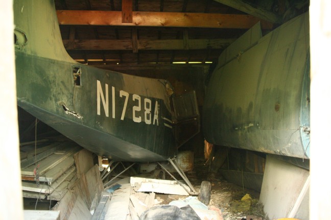 World War ll airplanes in Texas barn